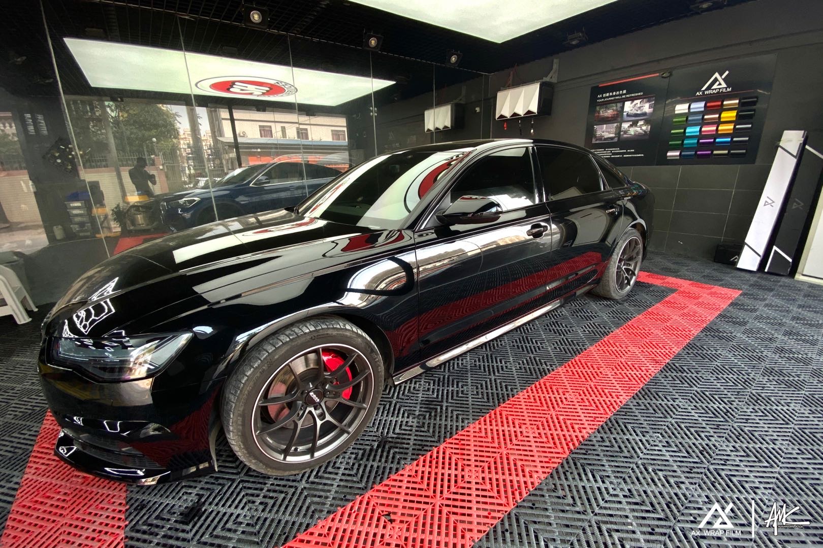 奥迪A6 | AX-PTE钢琴黑