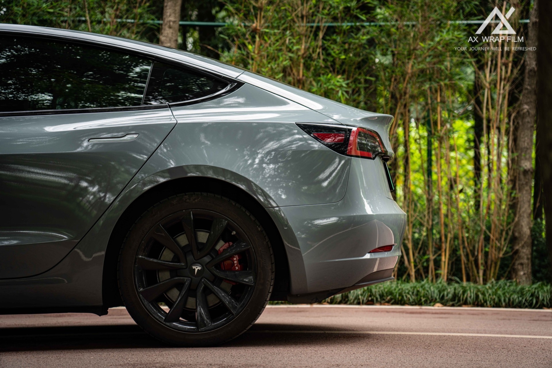 特斯拉Model3 ｜AX-高光灰