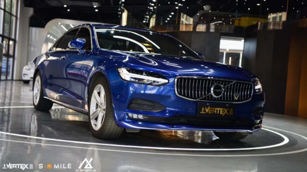 沃尔沃S90｜钙石蓝