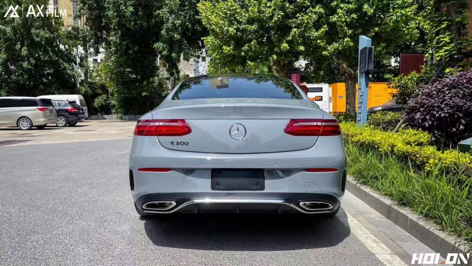 奔驰E300｜AX-高亮纳多灰