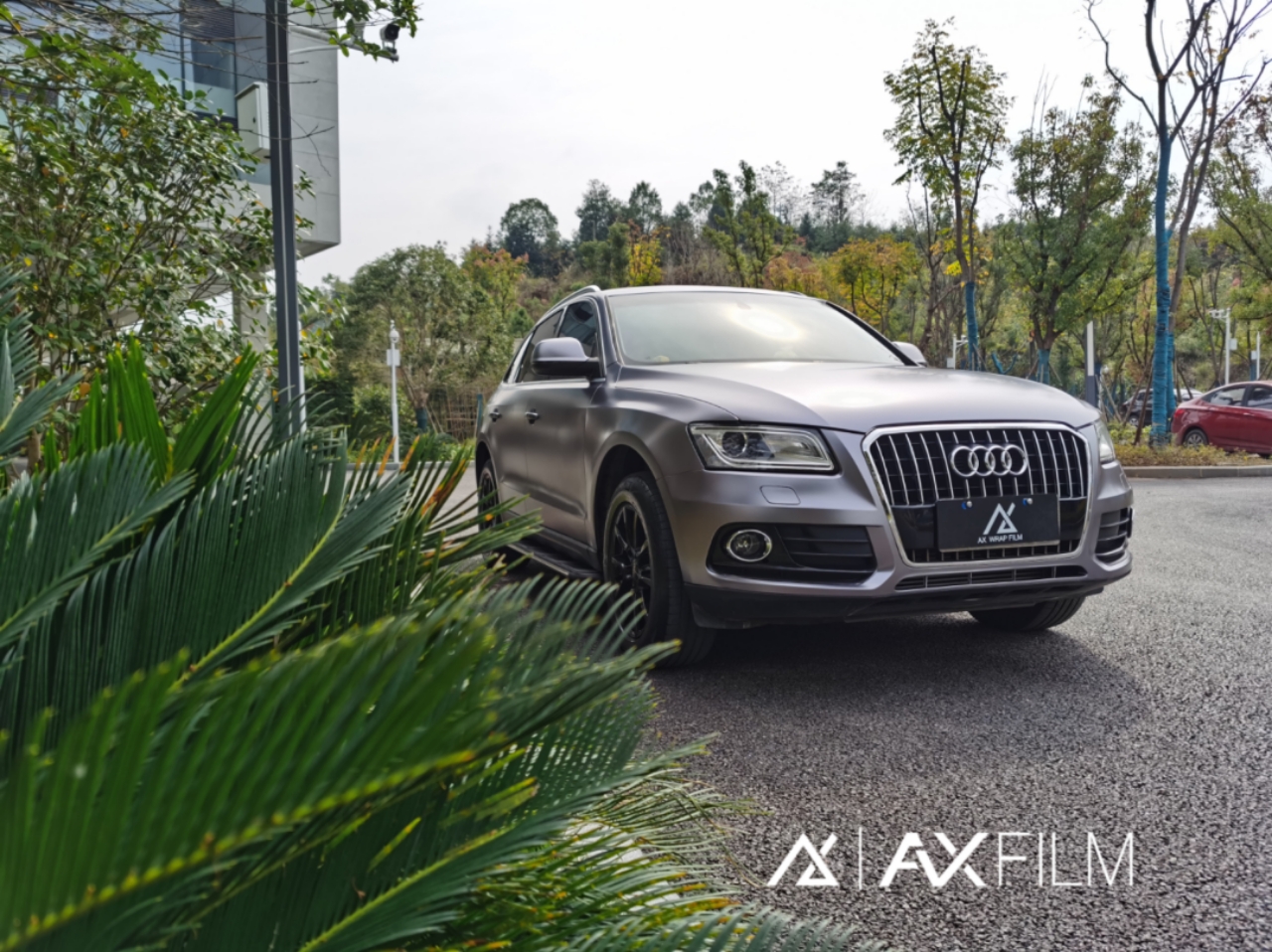 奥迪 Q5｜AX-电光金属钛灰