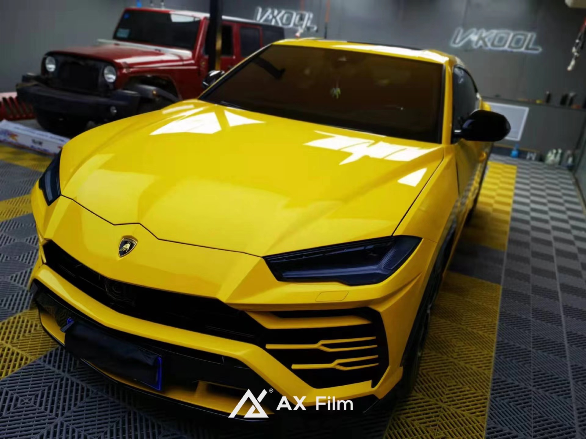 兰博基尼 Urus | AX- 高亮深黄