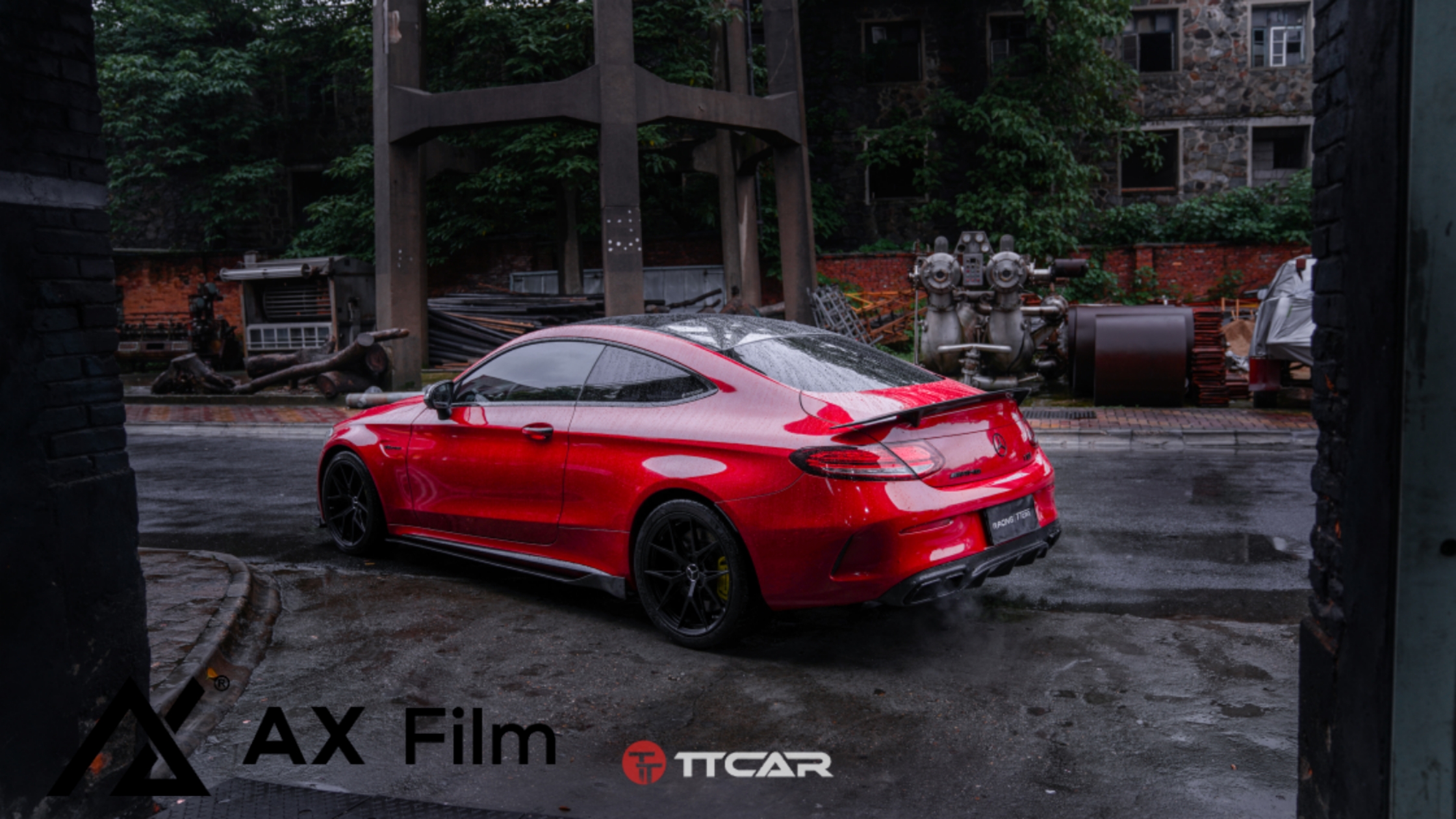 奔驰AMG | AX- 胭脂红