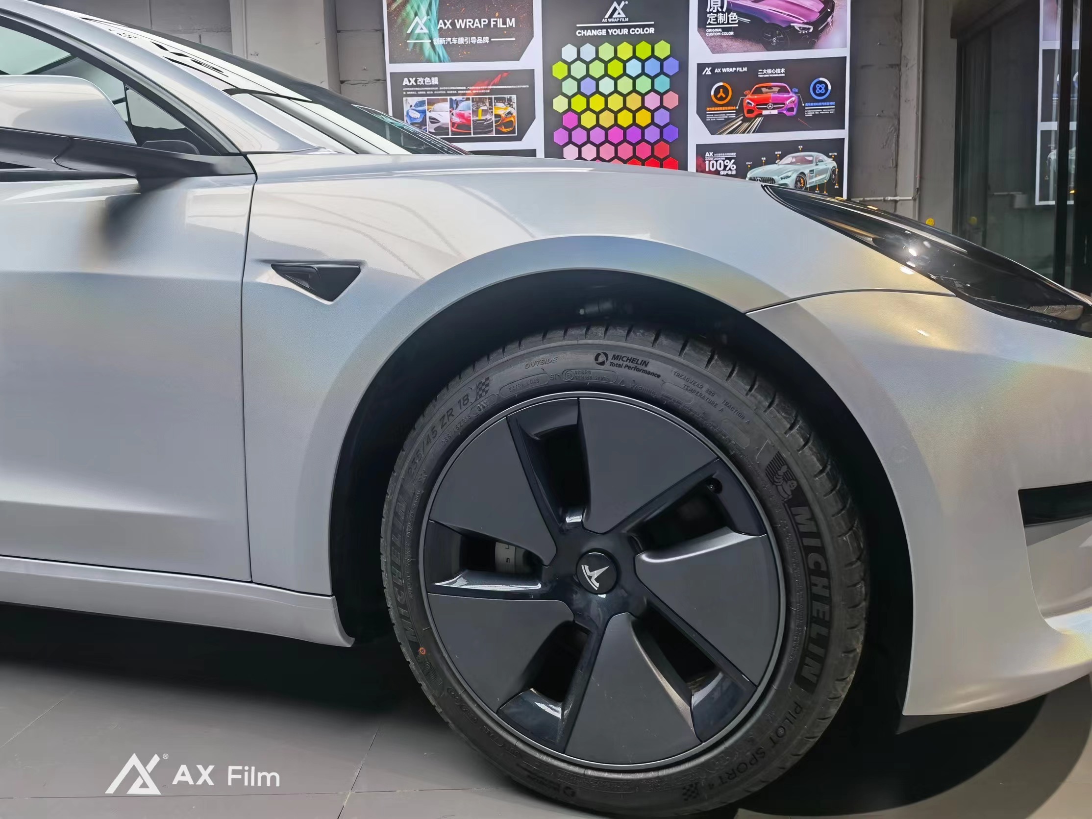 特斯拉model3｜AX-镭射闪白