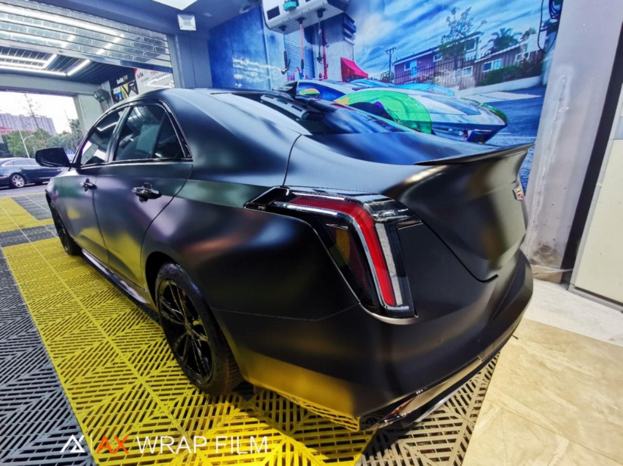 凯迪拉克 CT4｜AX-电光金属黑