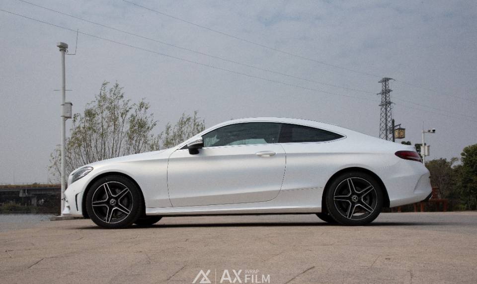 奔驰 C coupe｜AX-电光白变金