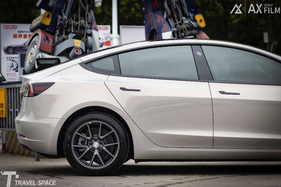 特斯拉Model3｜AX-PET至尊银