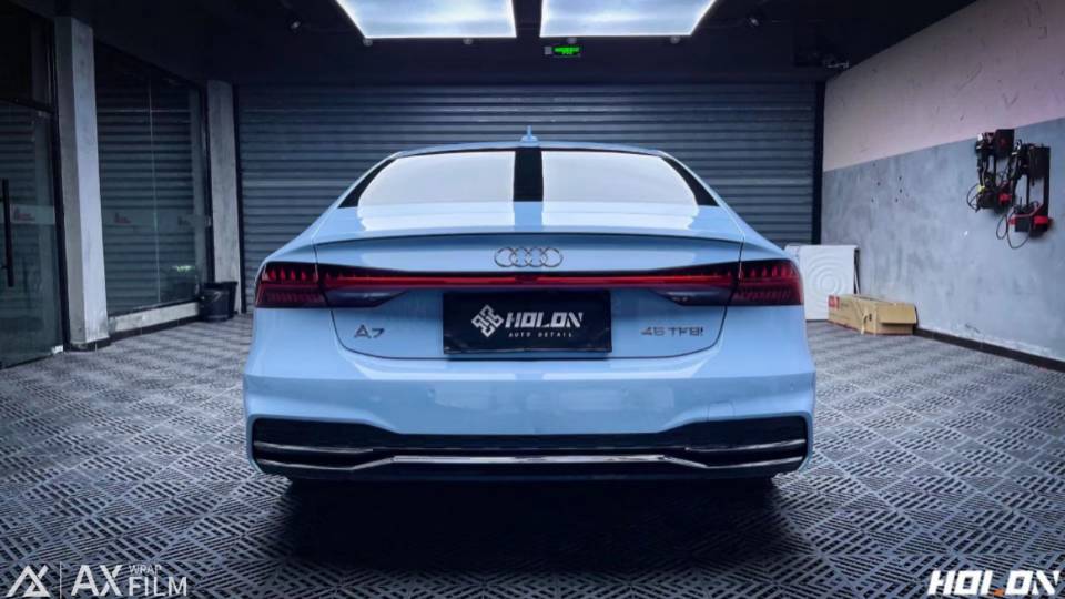 奥迪A7｜AX-高亮海风蓝