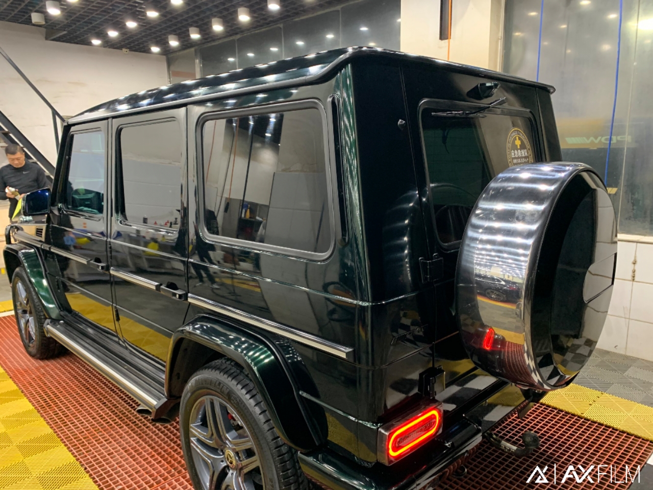 奔驰 G63｜AX-祖母石绿