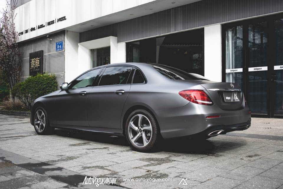 奔驰E300L｜AX-山灰