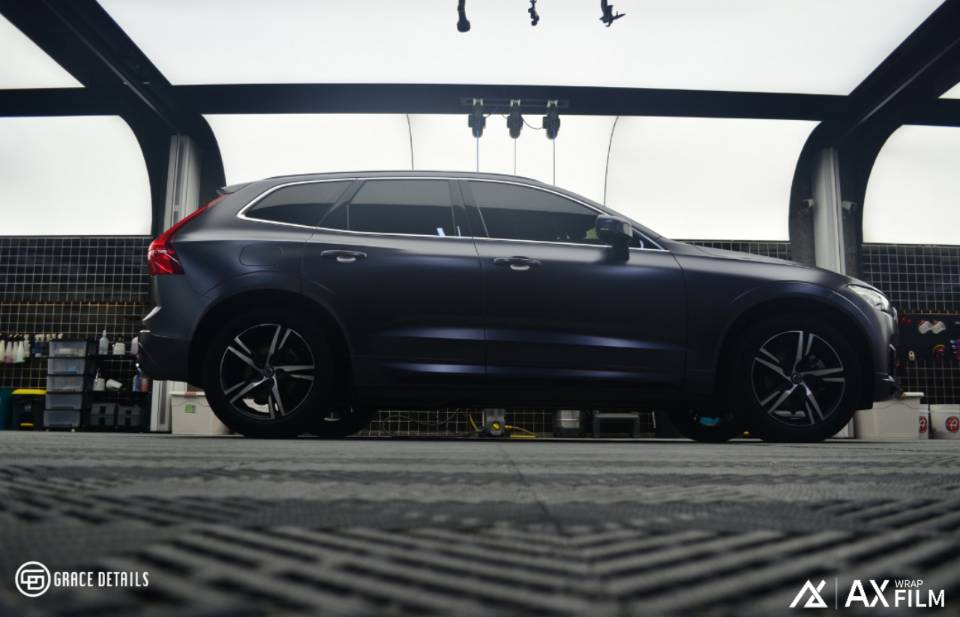 沃尔沃XC60｜AX-电光金属深空灰