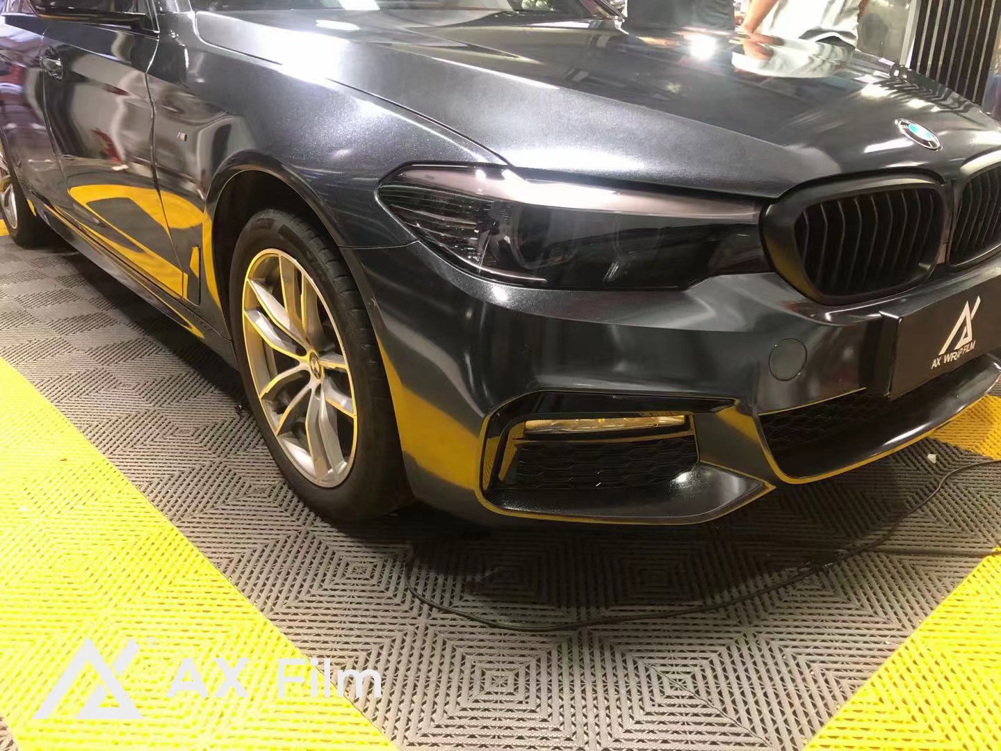 宝马525Li｜AX-珠光黑