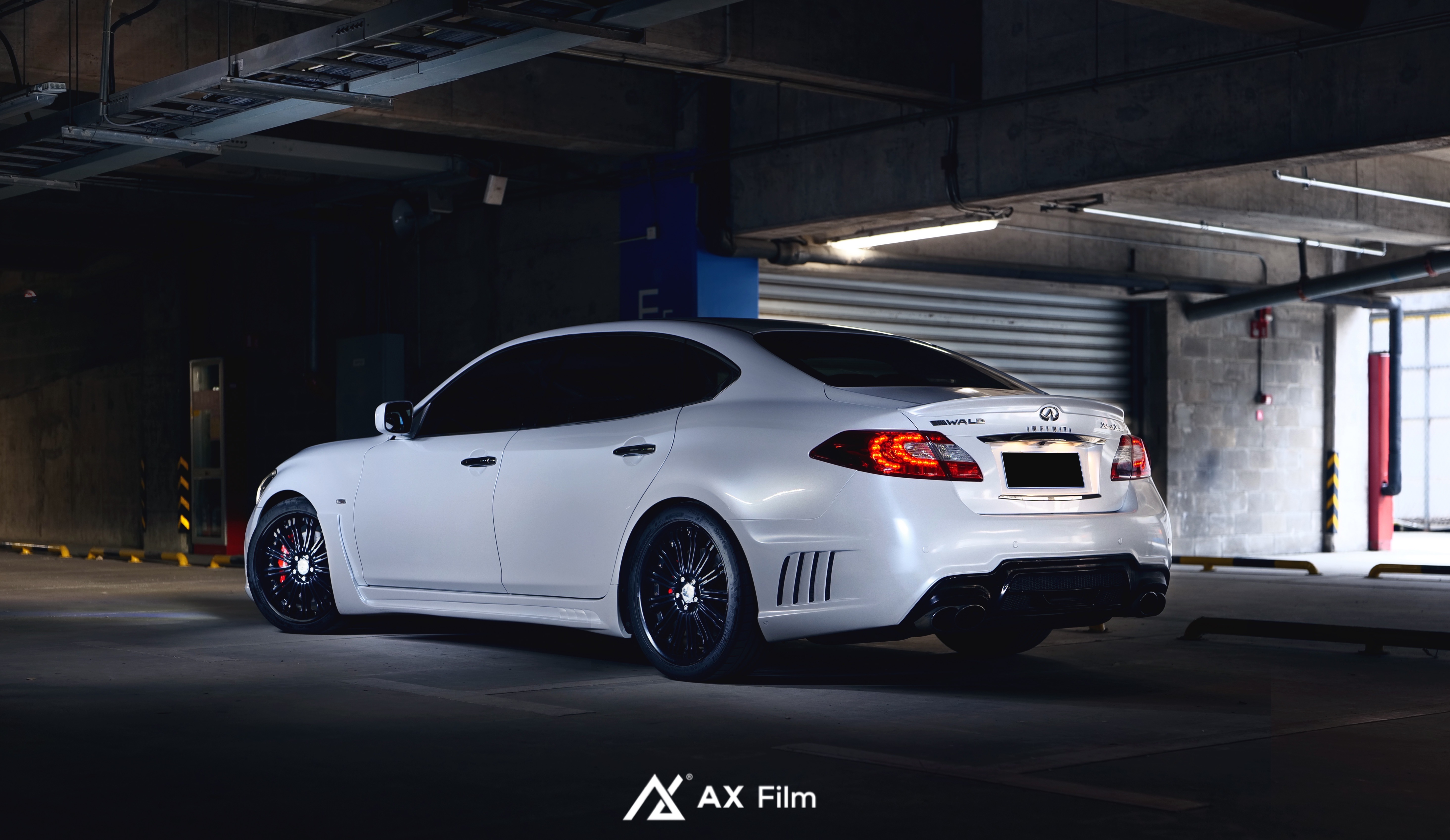 菲尼迪Q70L｜AX-珠光白