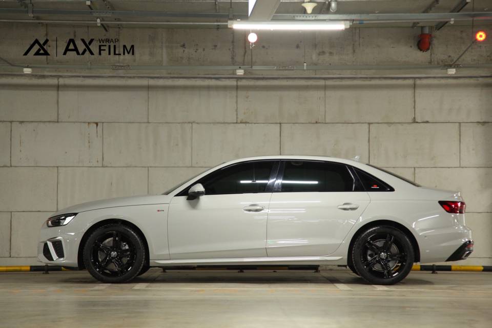 奥迪A4L｜AX-PET亚灰