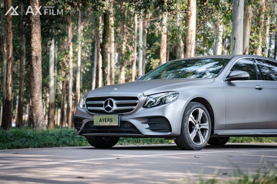 奔驰E300L｜AX-AMG山灰