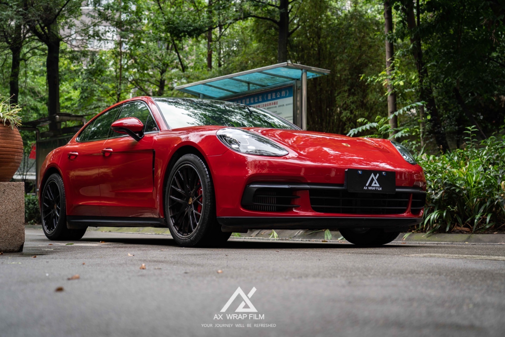 保时捷帕拉梅拉 ｜AX-胭脂红