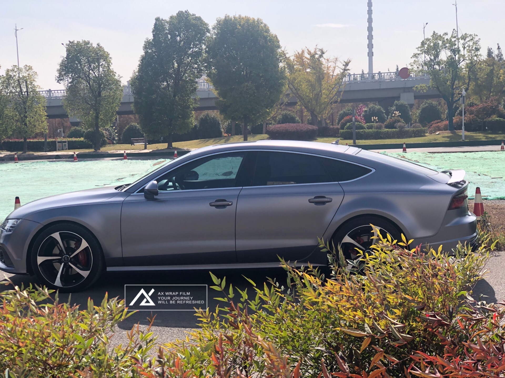 奥迪A7｜ AX-电光钛灰