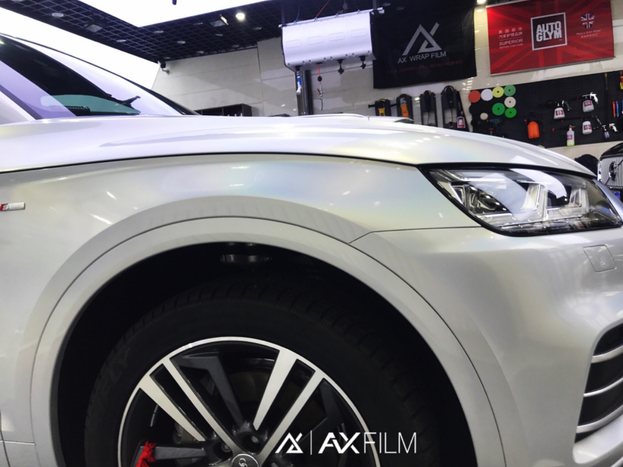 奥迪 Q5L｜AX-镭射闪白