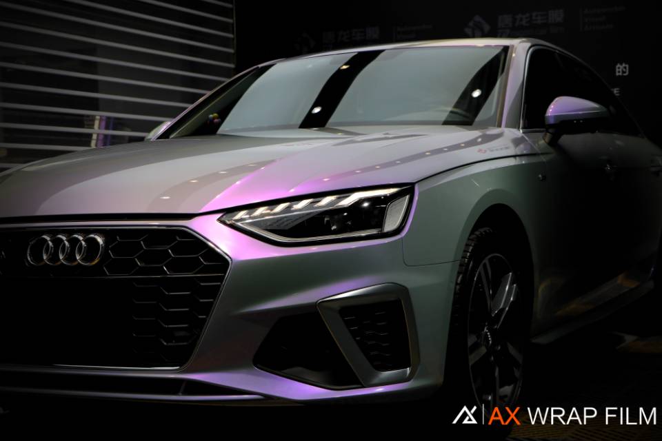 奥迪A4L｜AX-梦幻灰魅紫