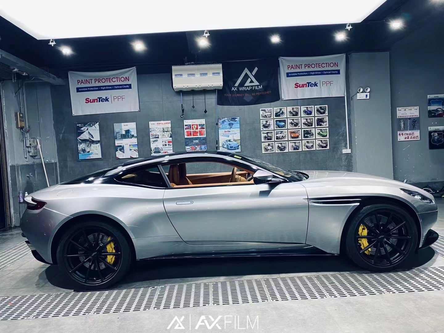 阿斯顿马丁DB11| AX- GT银