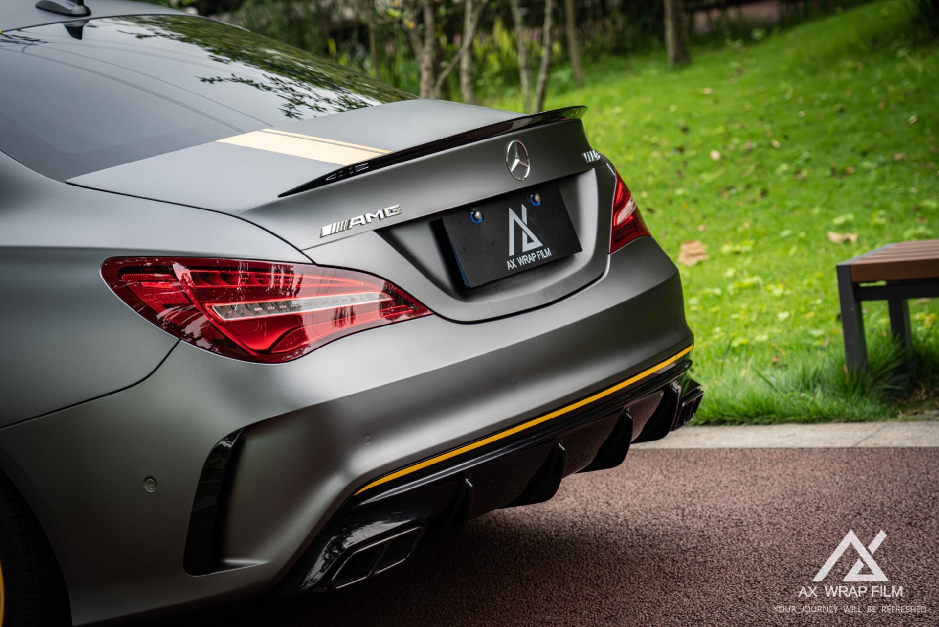 奔驰 CLA45｜AX-AMG山灰