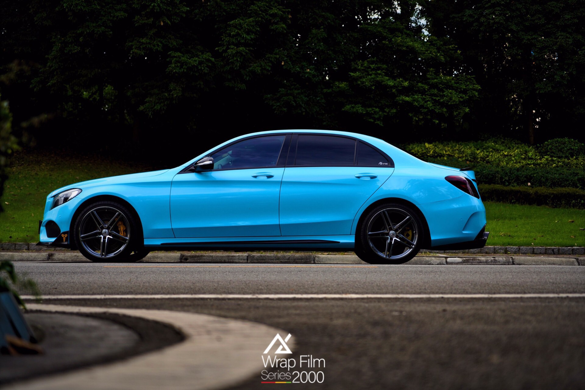 奔驰C200L | AX-新工艺珊瑚天蓝