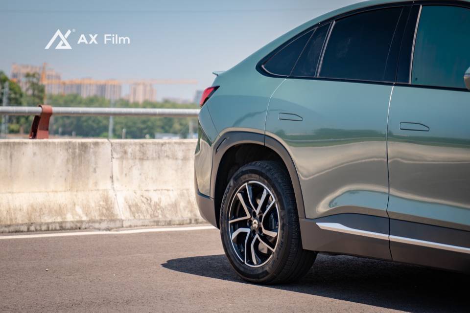 蔚来EC6｜AX-极光绿