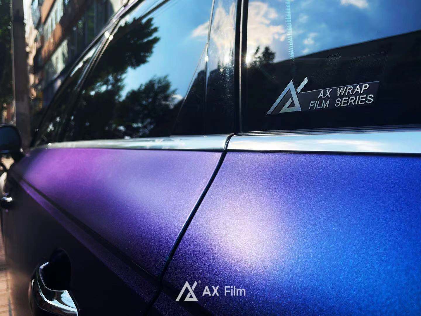 奥迪A4｜AX-变色龙紫魅蓝