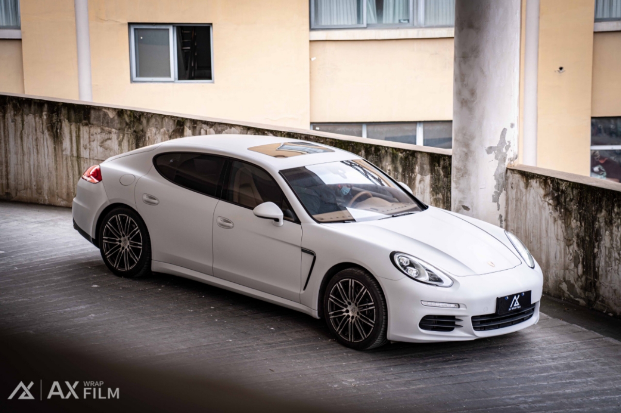 保时捷 帕拉梅拉｜AX-远山灰