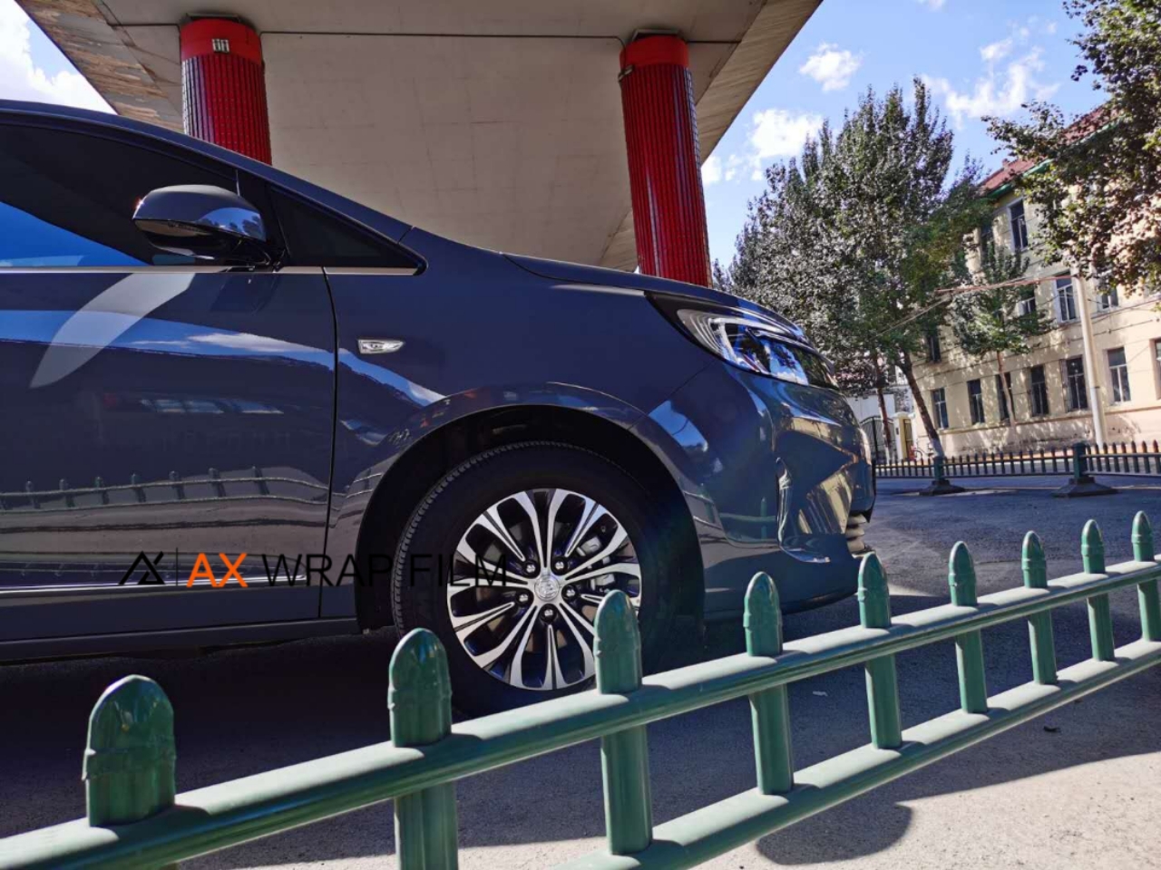 别克GL8｜AX-高亮深灰