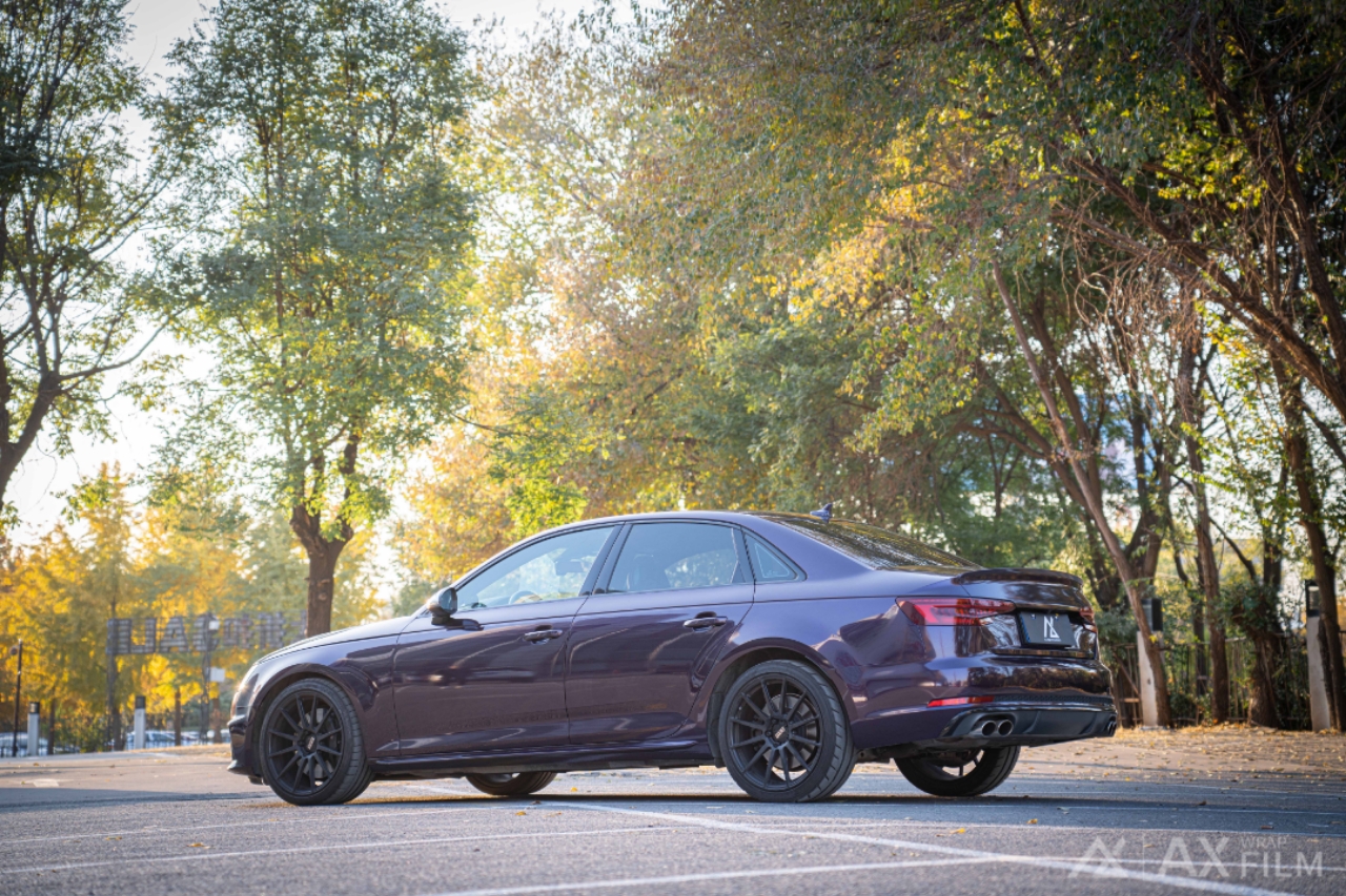 奥迪 S4｜AX-威尼斯紫