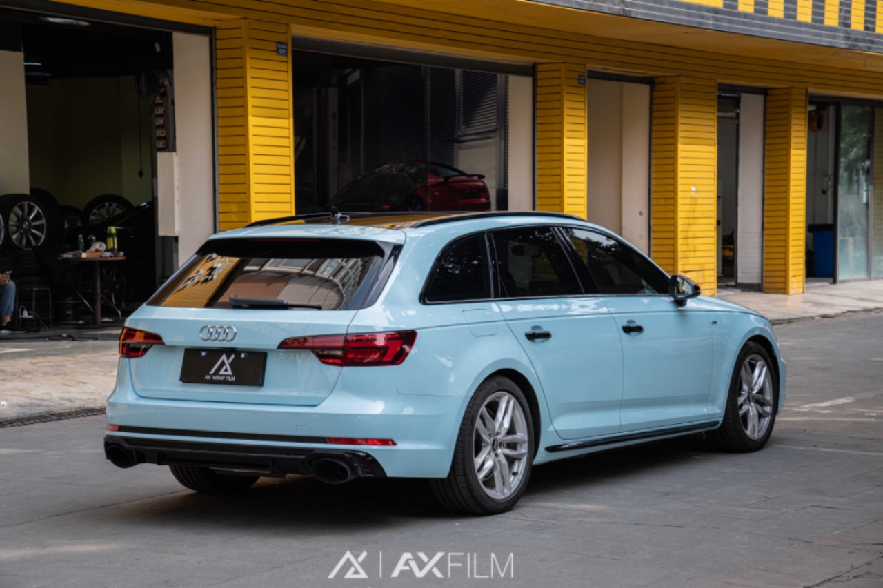 奥迪 A4｜AX-PET冰川蓝