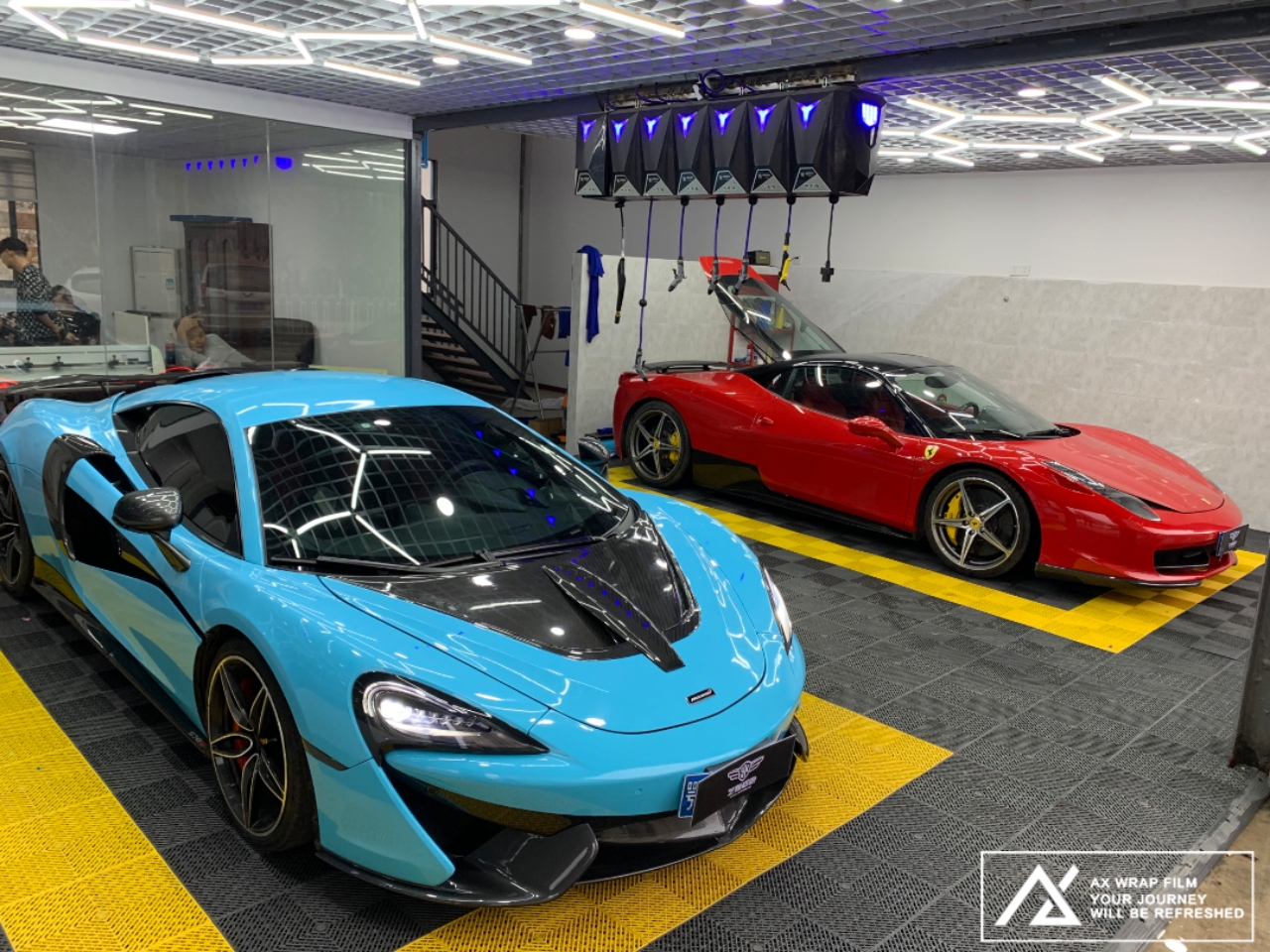 迈凯伦 570S｜AX-亮浅天空蓝