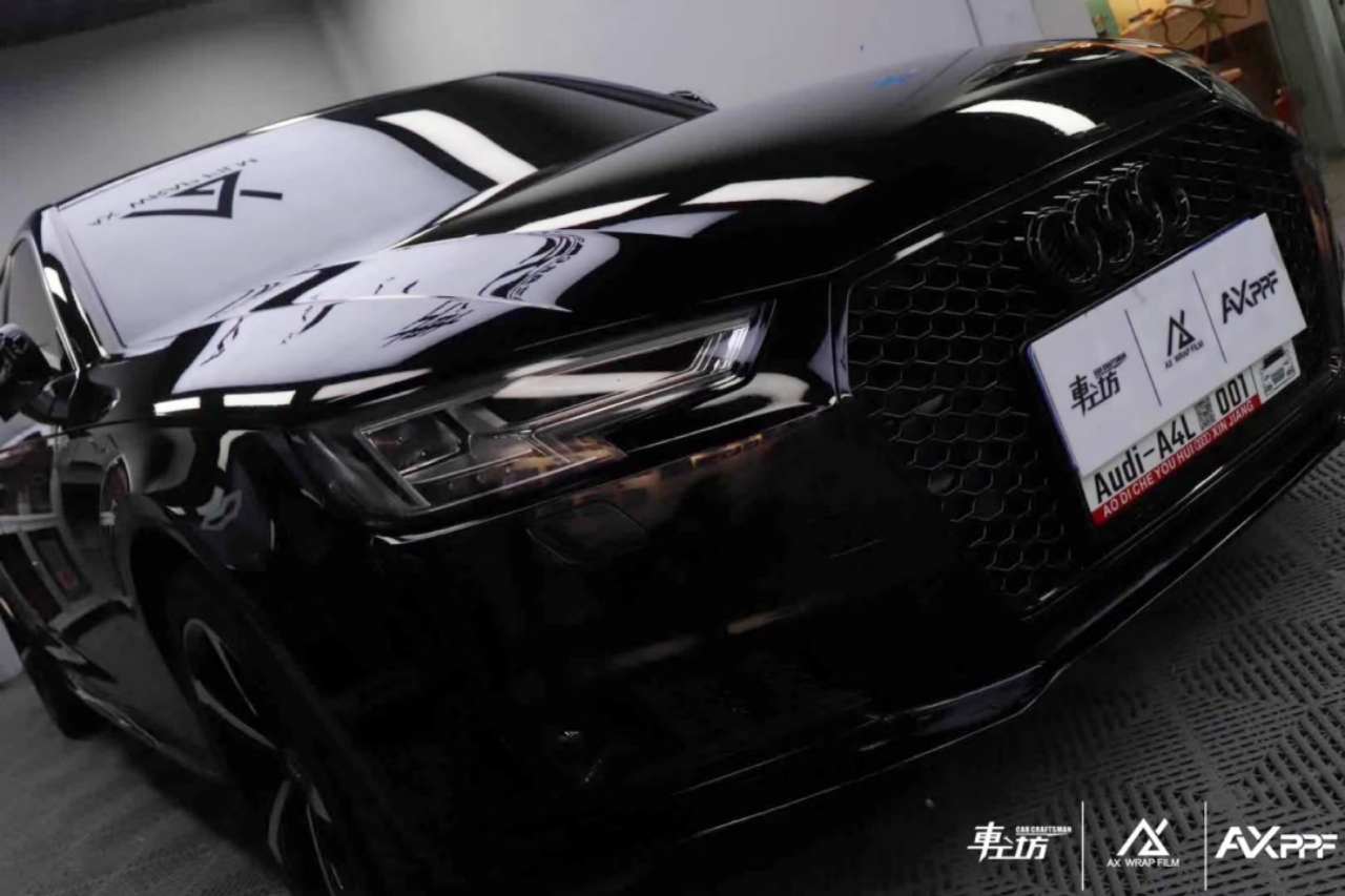 奥迪 A4L｜AX-PET钢琴黑