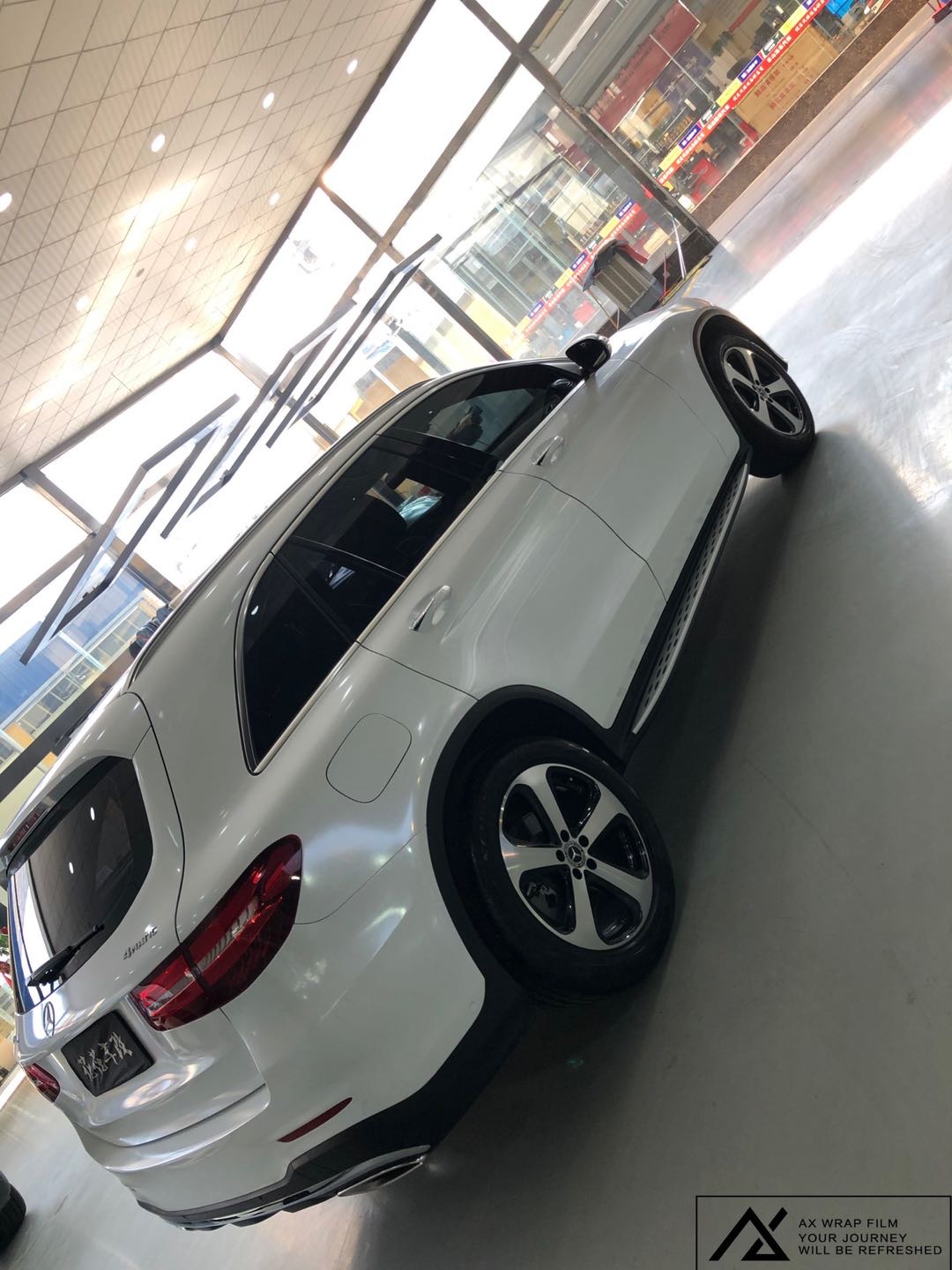 奔驰GLC260 ｜AX-珠光白