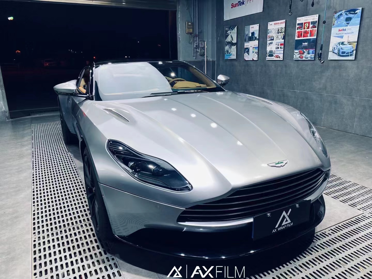 阿斯顿马丁DB11| AX- GT银