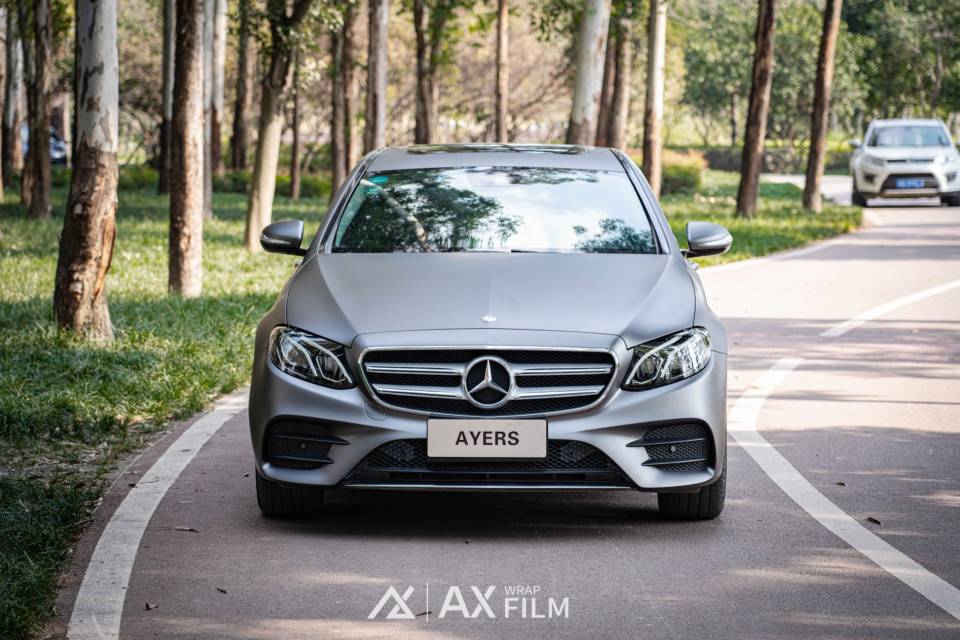 奔驰E300L｜AX-AMG山灰