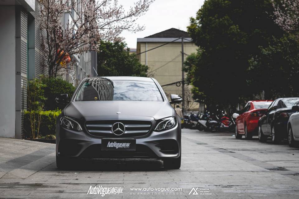 奔驰E300L｜AX-山灰