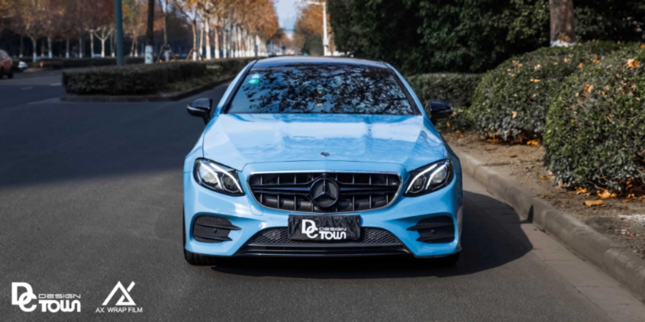 奔驰 E53｜AX-瓷器蓝