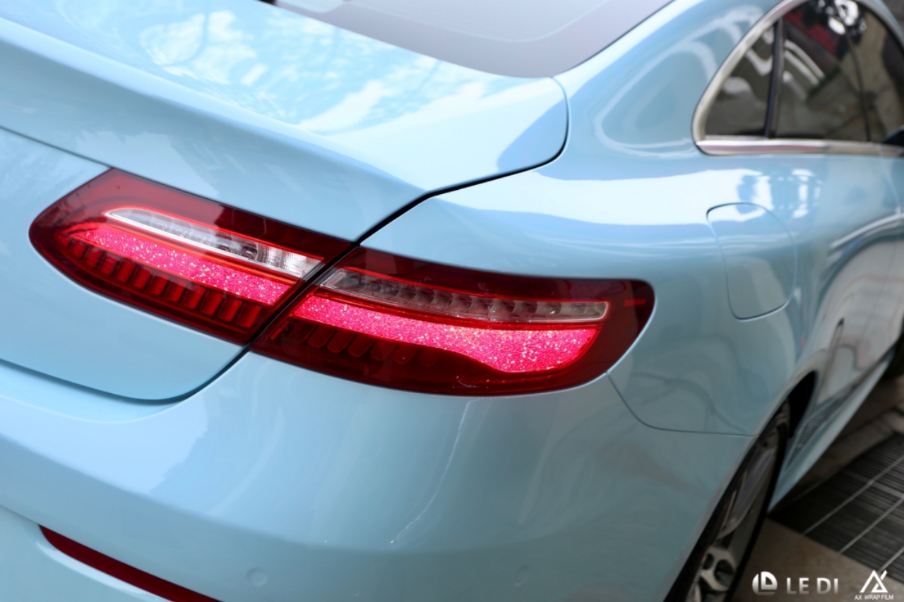 奔驰 E260｜AX-冰川蓝