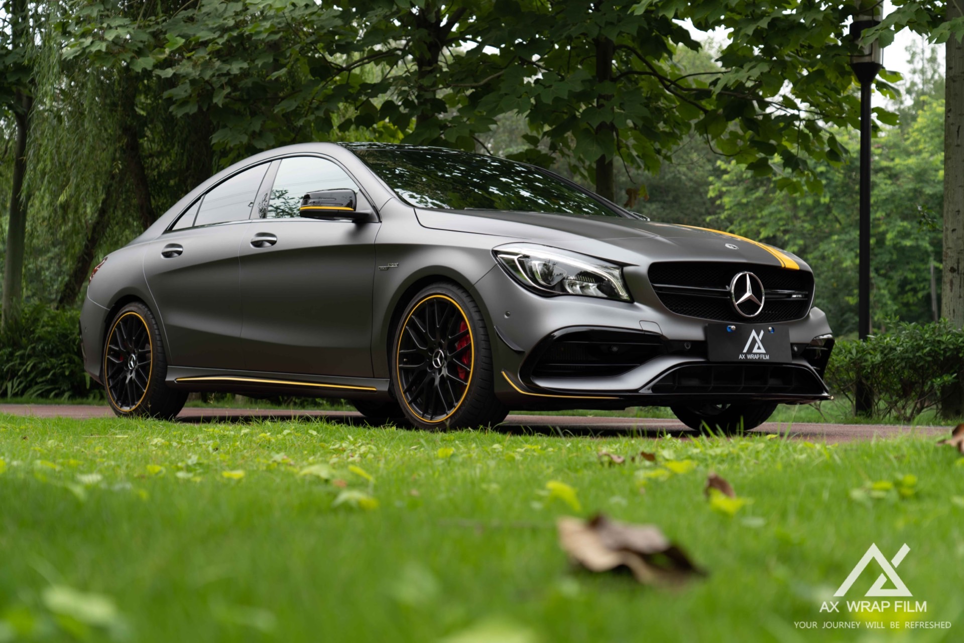 奔驰 CLA45｜AX-AMG山灰