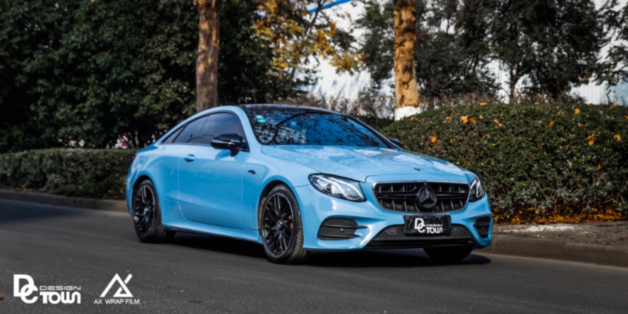 奔驰 E53｜AX-瓷器蓝