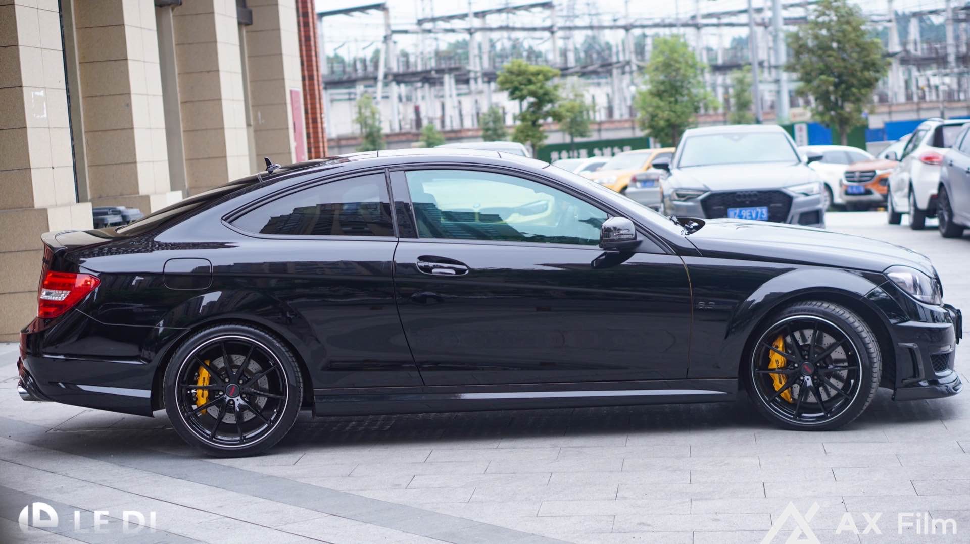 奔驰C63 PET钢琴黑