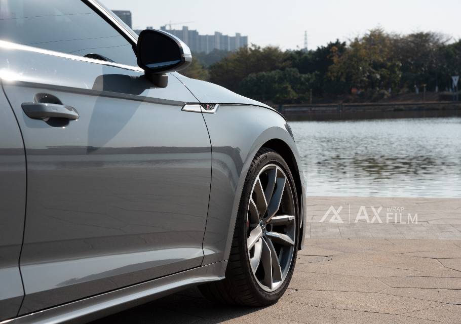 奥迪 RS5｜AX-PET高亮纳多灰