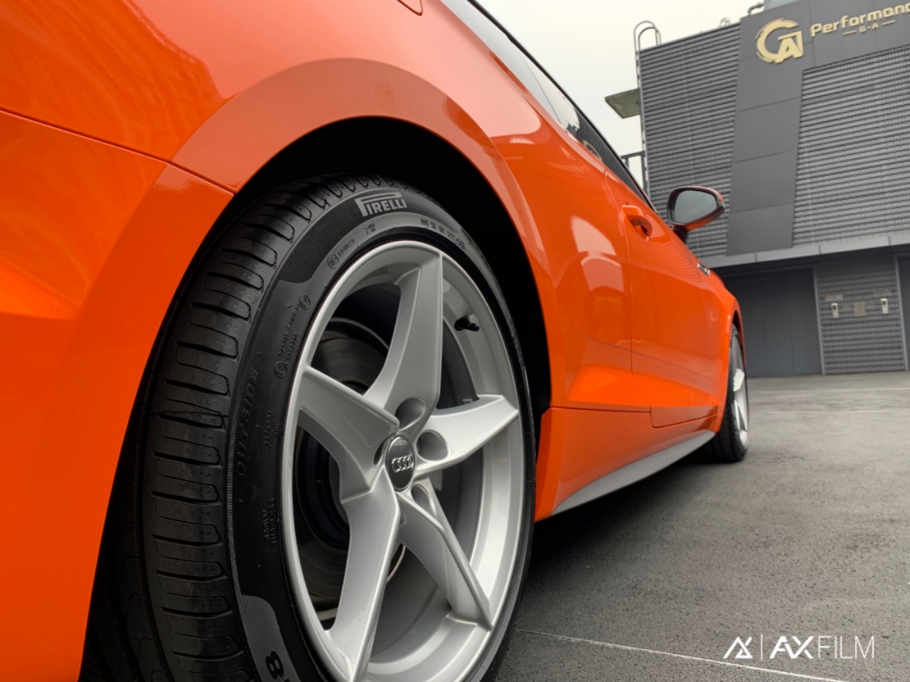 奥迪 A6｜AX-高亮橙