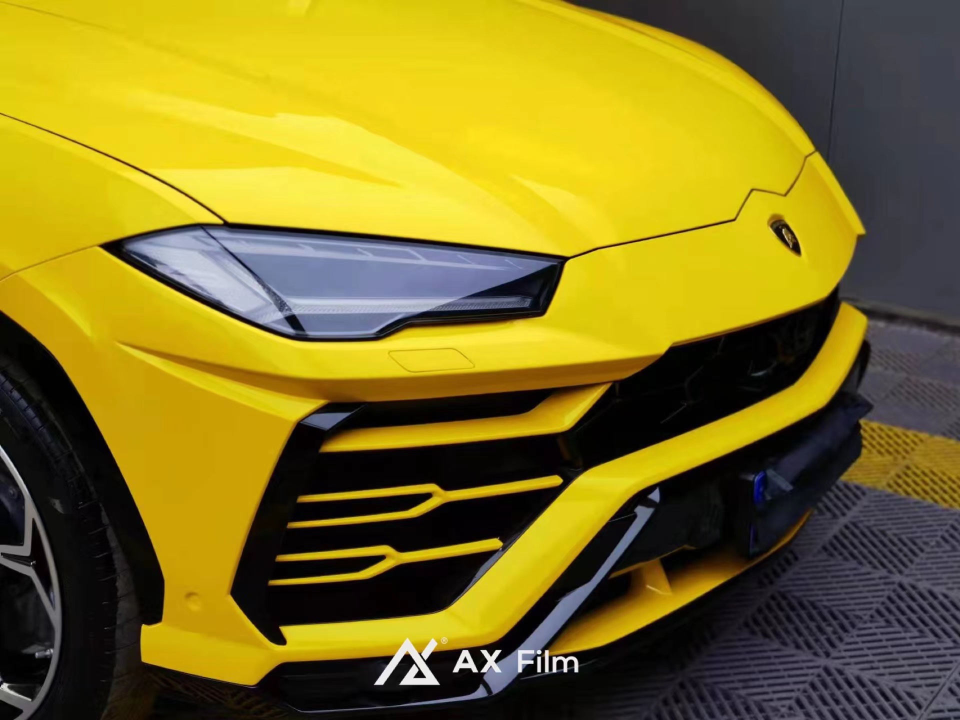 兰博基尼 Urus | AX- 高亮深黄