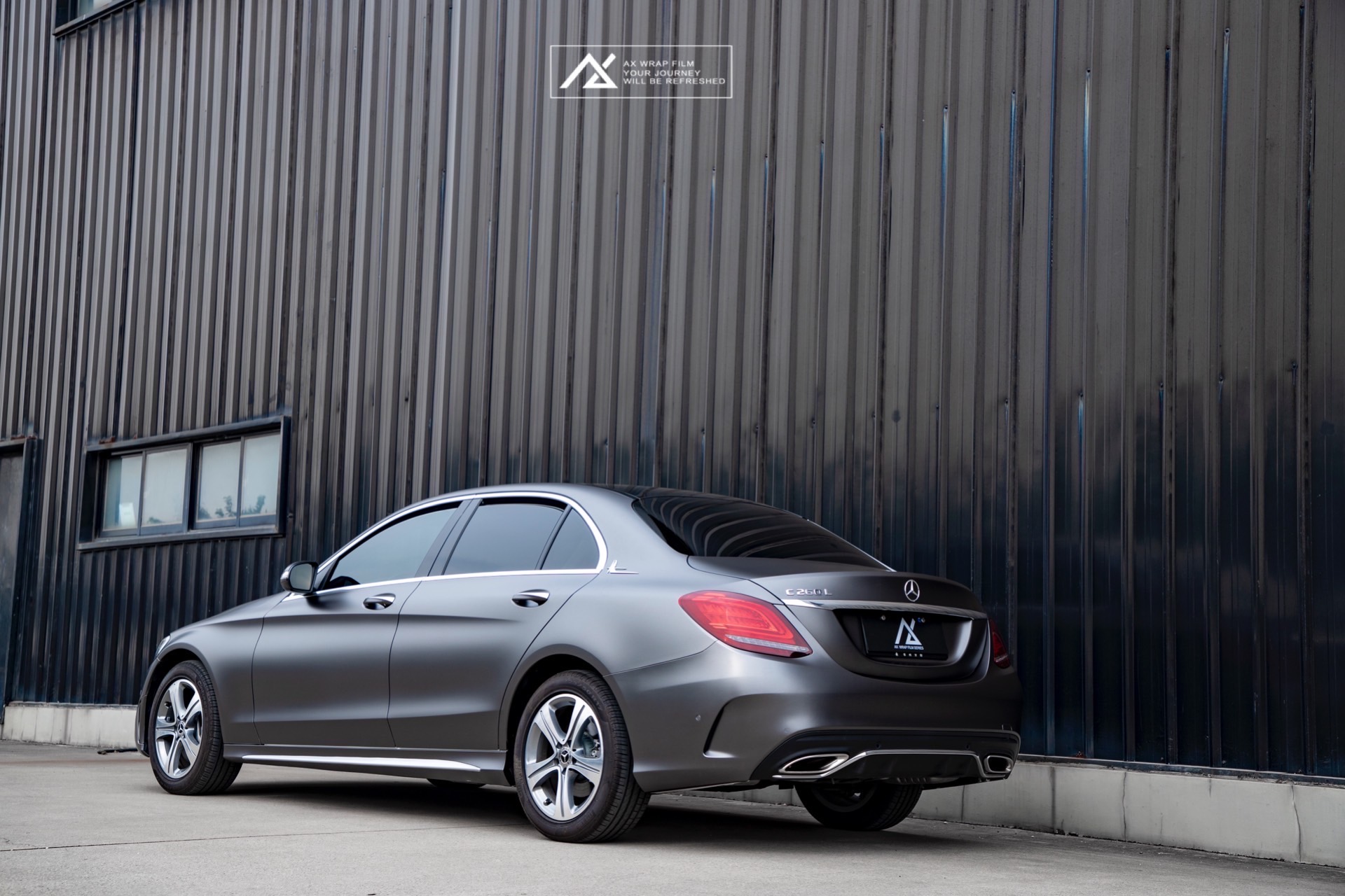 奔驰C260 ｜AX-AMG 山灰