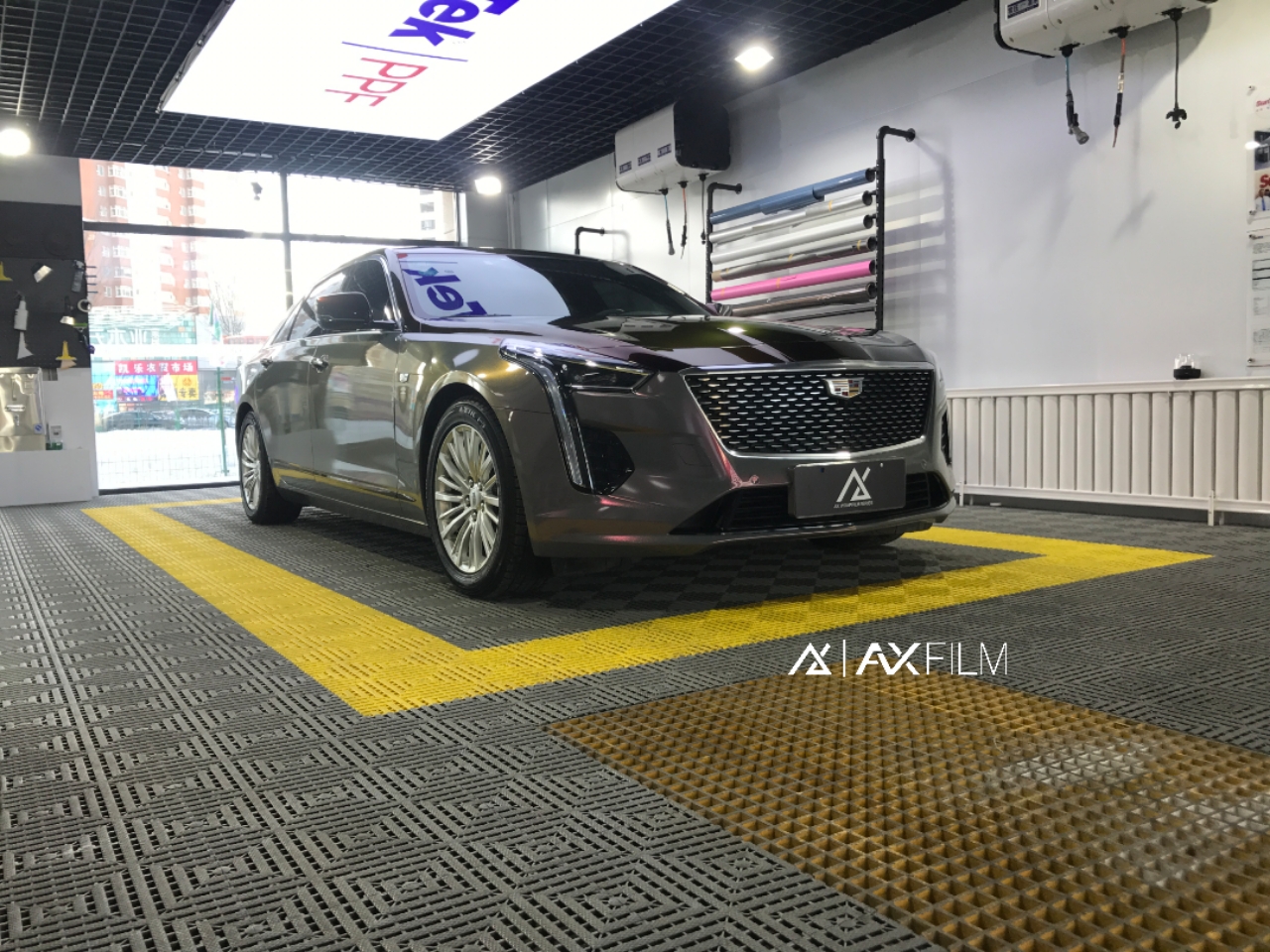 凯迪拉克 CT6｜AX-星空灰魅影&黑魅红