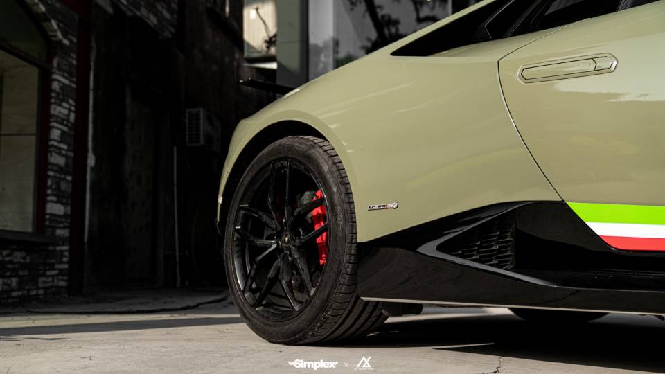 兰博基尼LP610_4｜AX-高亮卡其绿