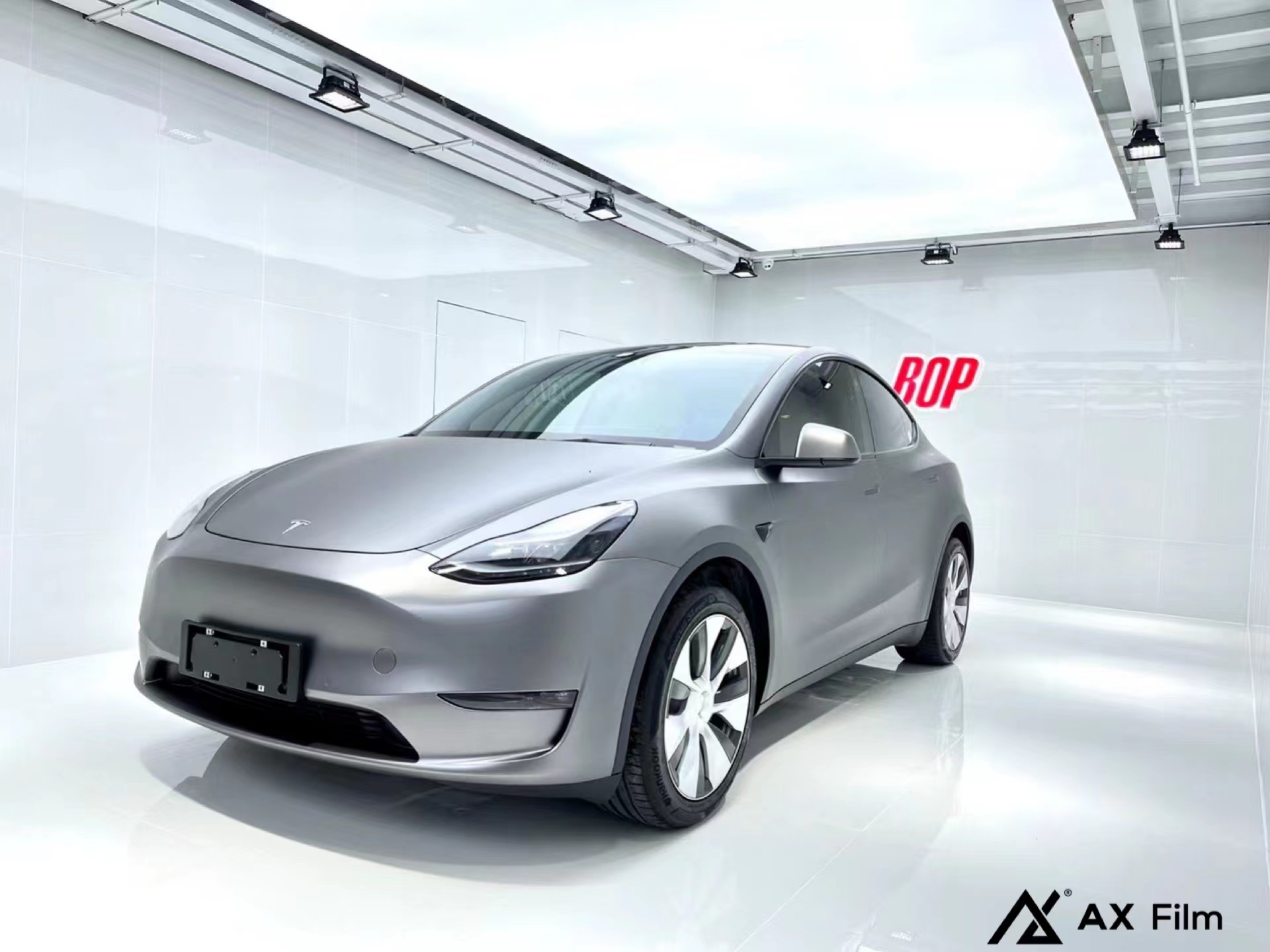 特斯拉model3-山灰